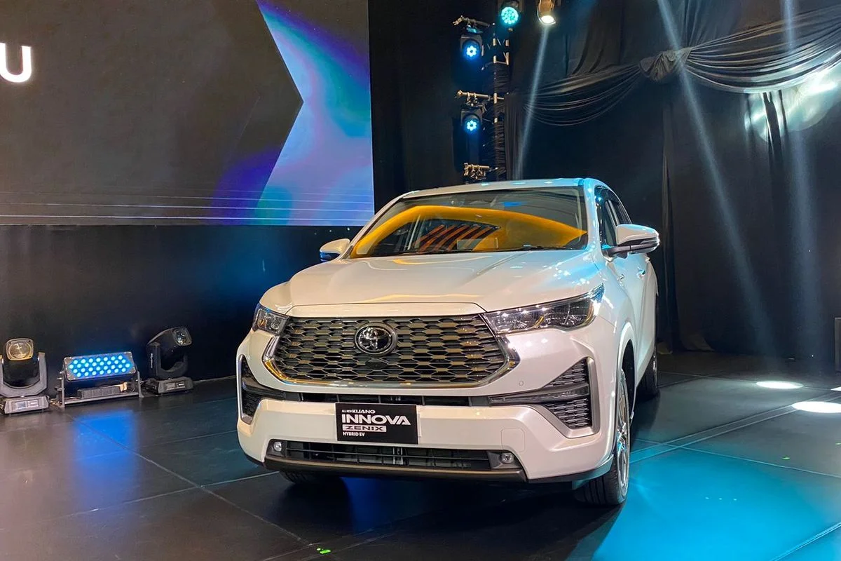 Innova Zenix V Bekas Kini Lebih Terjangkau, Cek Harga dan ...